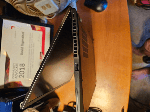 Lenovo T14s Gen 4 Intel Review | Topmahof's Blog